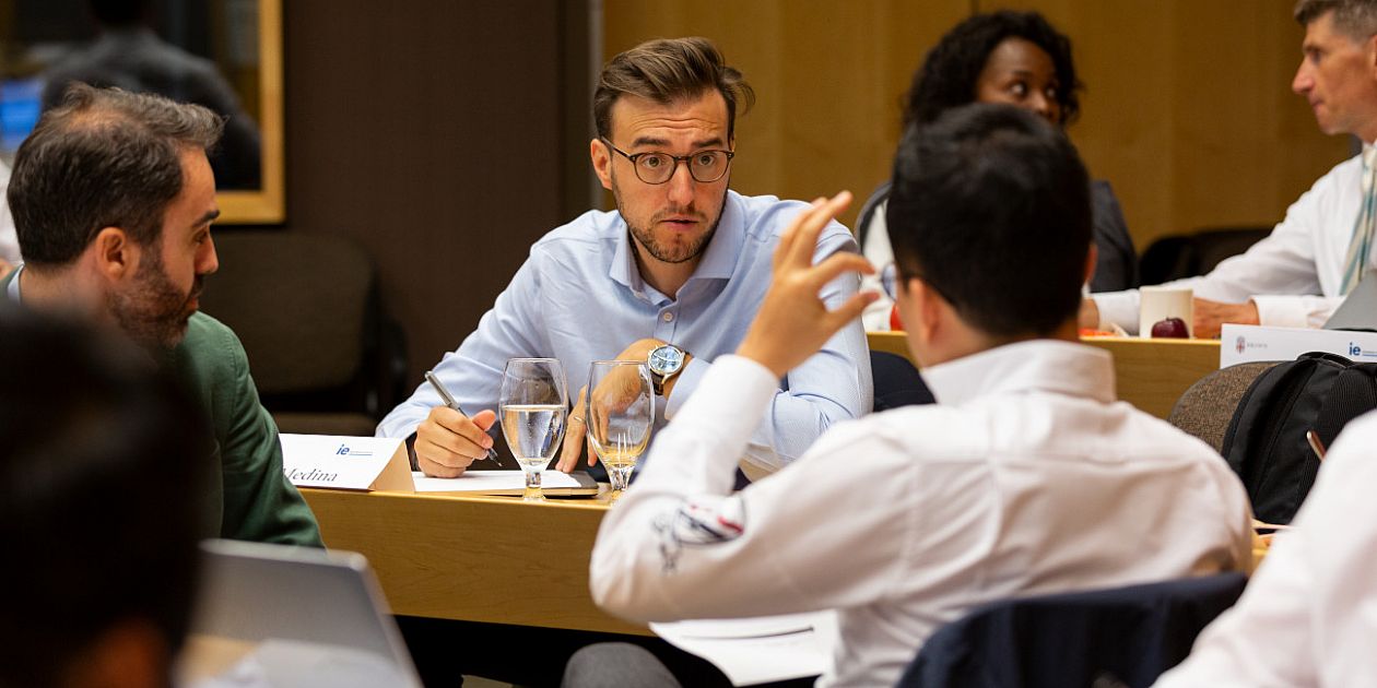 IE Brown Executive MBA | Alumni Chat: US Veterans | Events | Brown ...